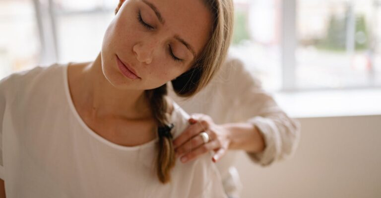 Banish Back Tension: Discover Pulse Align's Holistic Healing! 💪